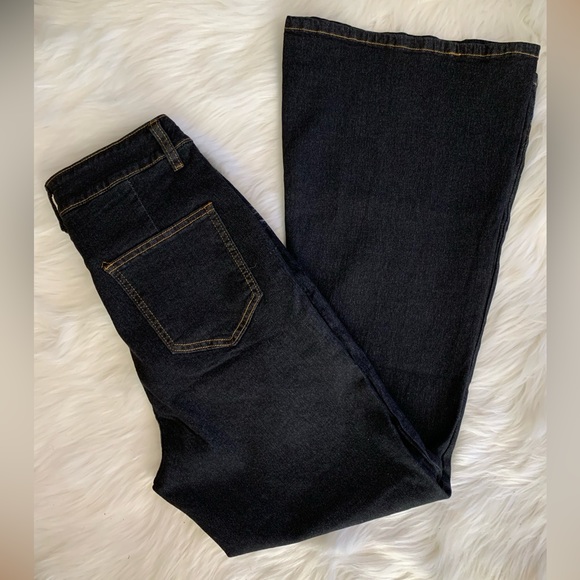 Belle Pogue | Jeans | Nwt Belle Pogue Retro Bell Bottom Jean Black Wash ...